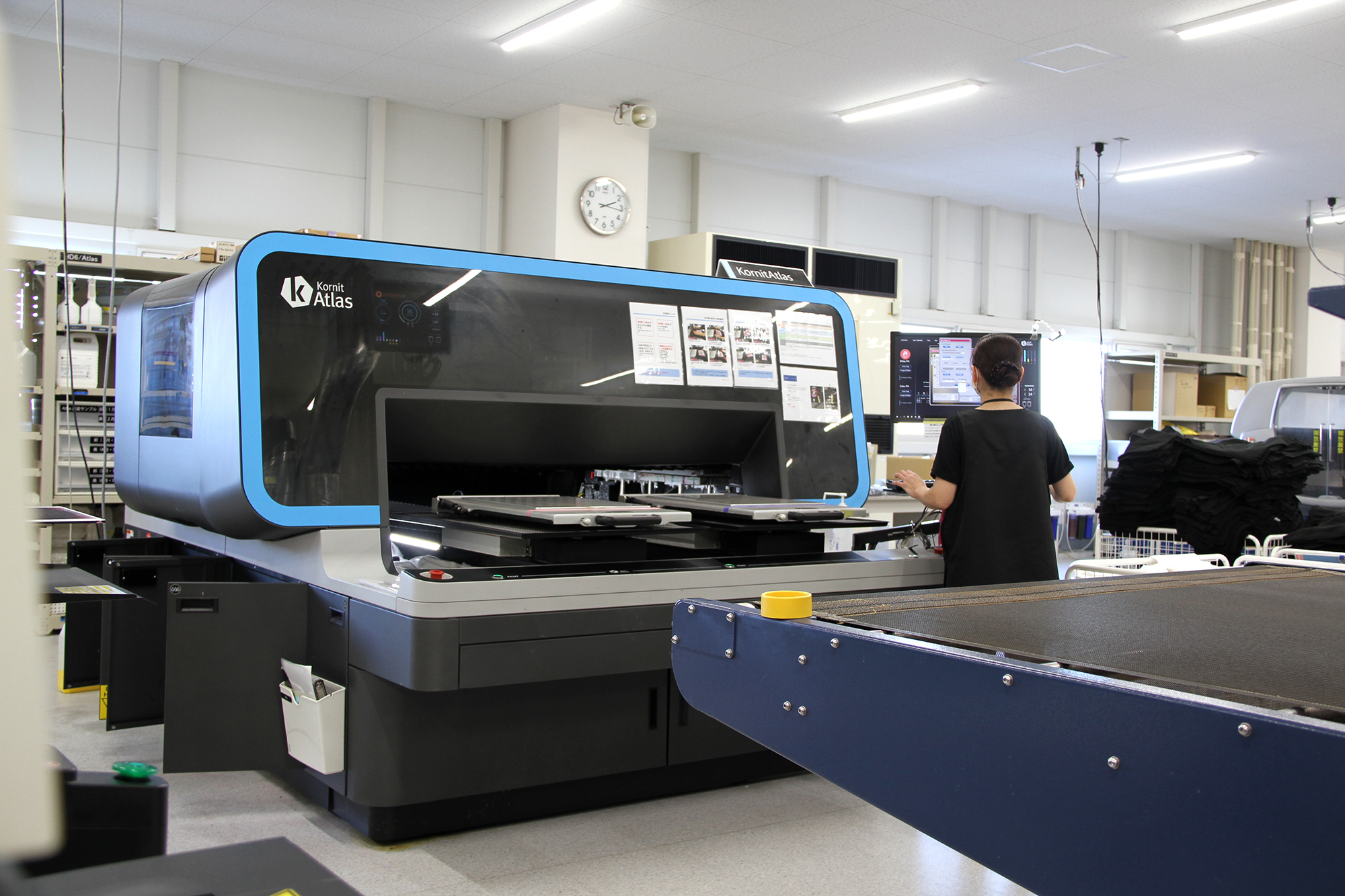 インクジェットプリントの基本知識｜オリジナルTシャツやグッズ制作のための加工手法解説 | DEMO PRINT